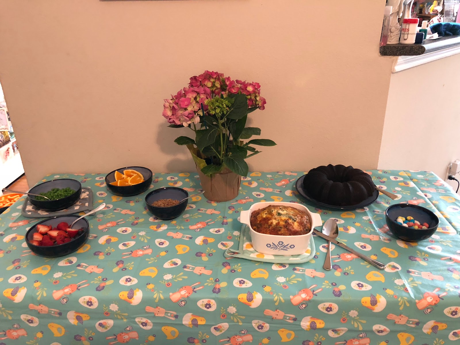 A New Day: Feasting on A New Tradition: A Mini Look at the Pagan ...