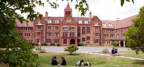 DOPOLINCO: Escuela de Summerhill