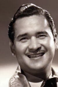 MEDELLIN ANTIGUO Y SU MUSICA: CARLOS JULIO RAMIREZ - Canta Guitarra