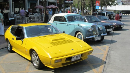 Tim's Thailand Blog: Thai style classic cars!