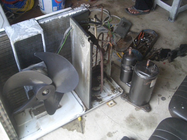 KHIDMAT PEMASANGAN PENYAMAN UDARA/ PENDAWAIAN ELEKTRIK/PENDAWAIAN ...