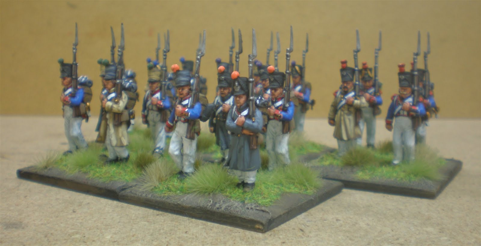 15mm paint shack: 28mm Perry french infantry