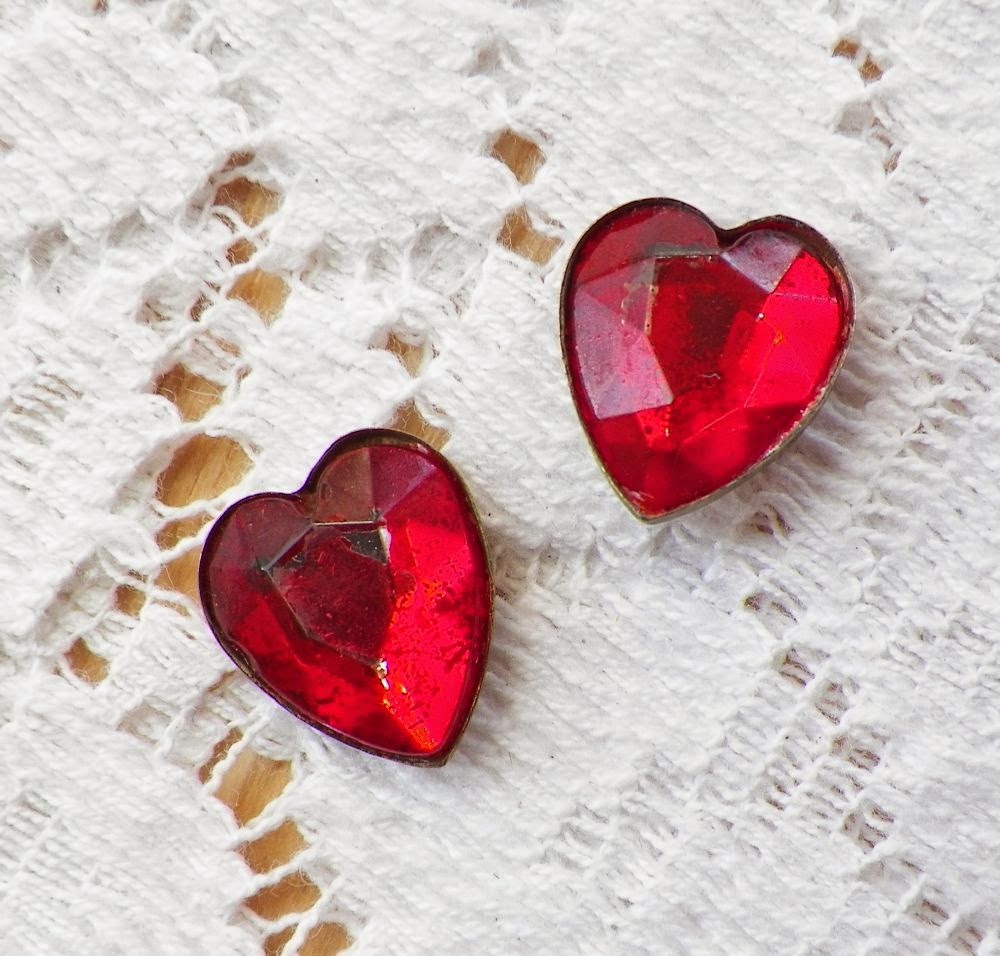 Michele's Treasures, Teacups, & Tumbling Rose Cottage: Vintage Red ...