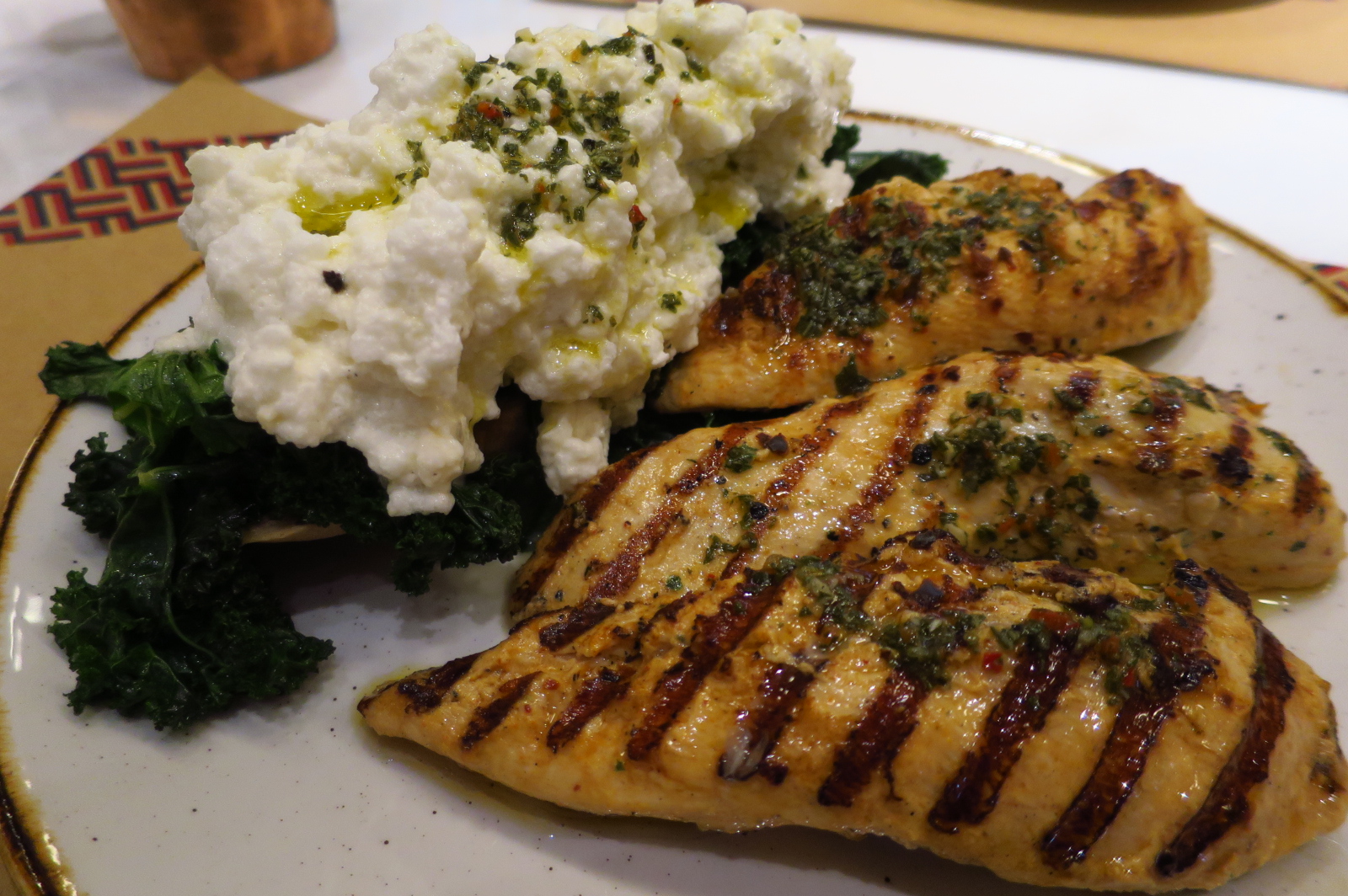 Small Potatoes Make The Steak Look Bigger: Publico Deli, Nanson Road