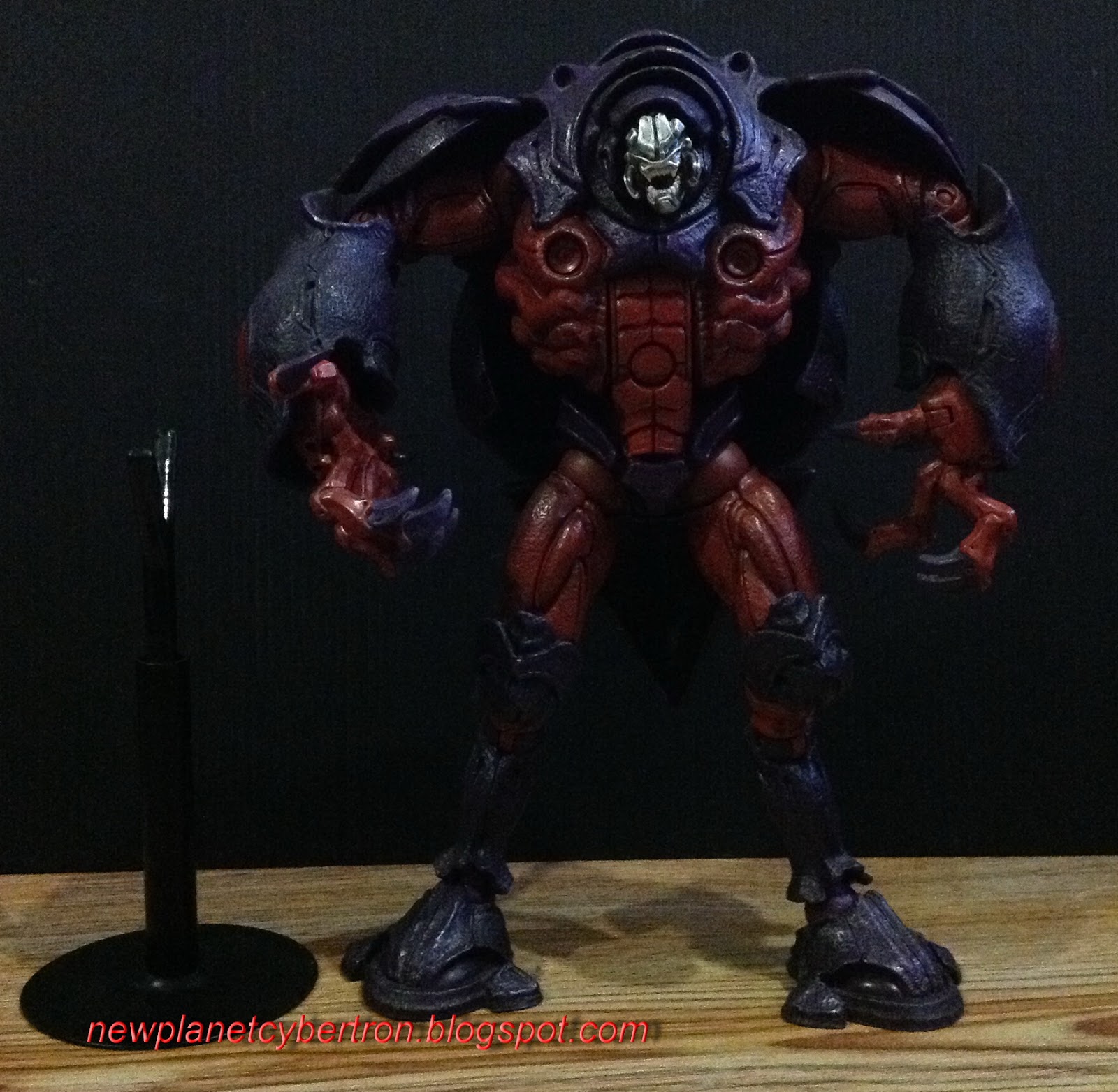 New Planet Cybertron: Marvel Review – Onslaught (Marvel Legends Built-A ...