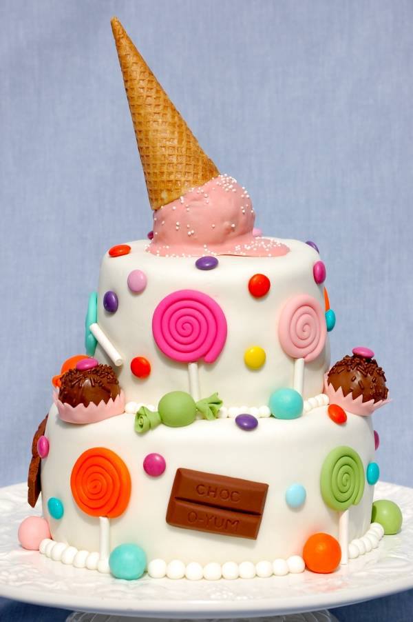 Birthday Cakes For You: Ice Cream Cake