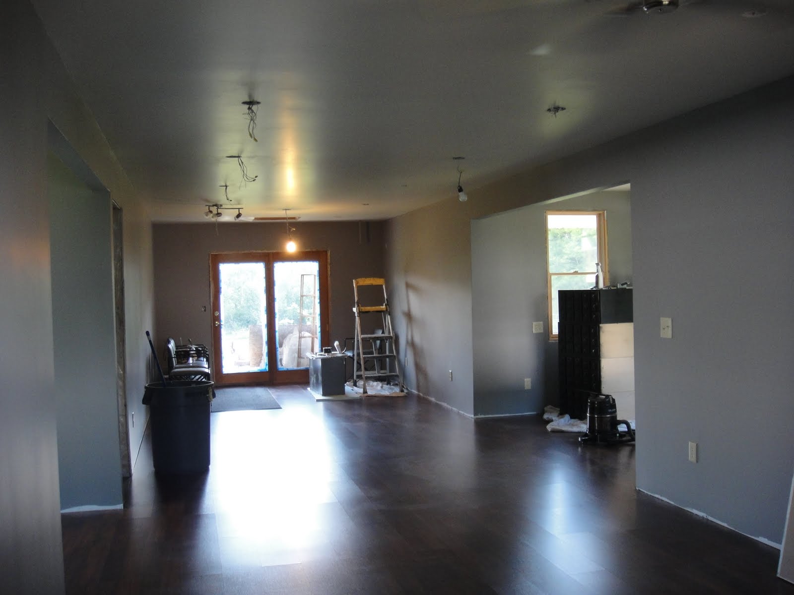 1893 Victorian Farmhouse: Art Studio - Flooring Installation Done!