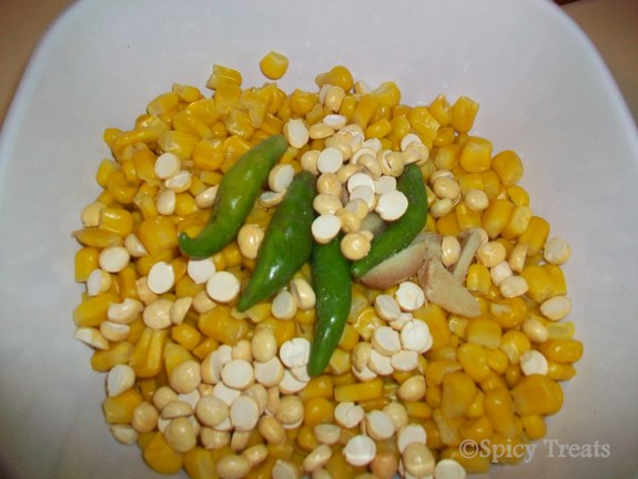 Spicy Treats: Sweet Corn Balls N Sweet Corn Tikki