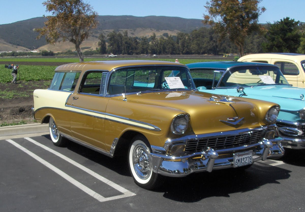 Retro Rockets: 1956 Chevrolet Nomad