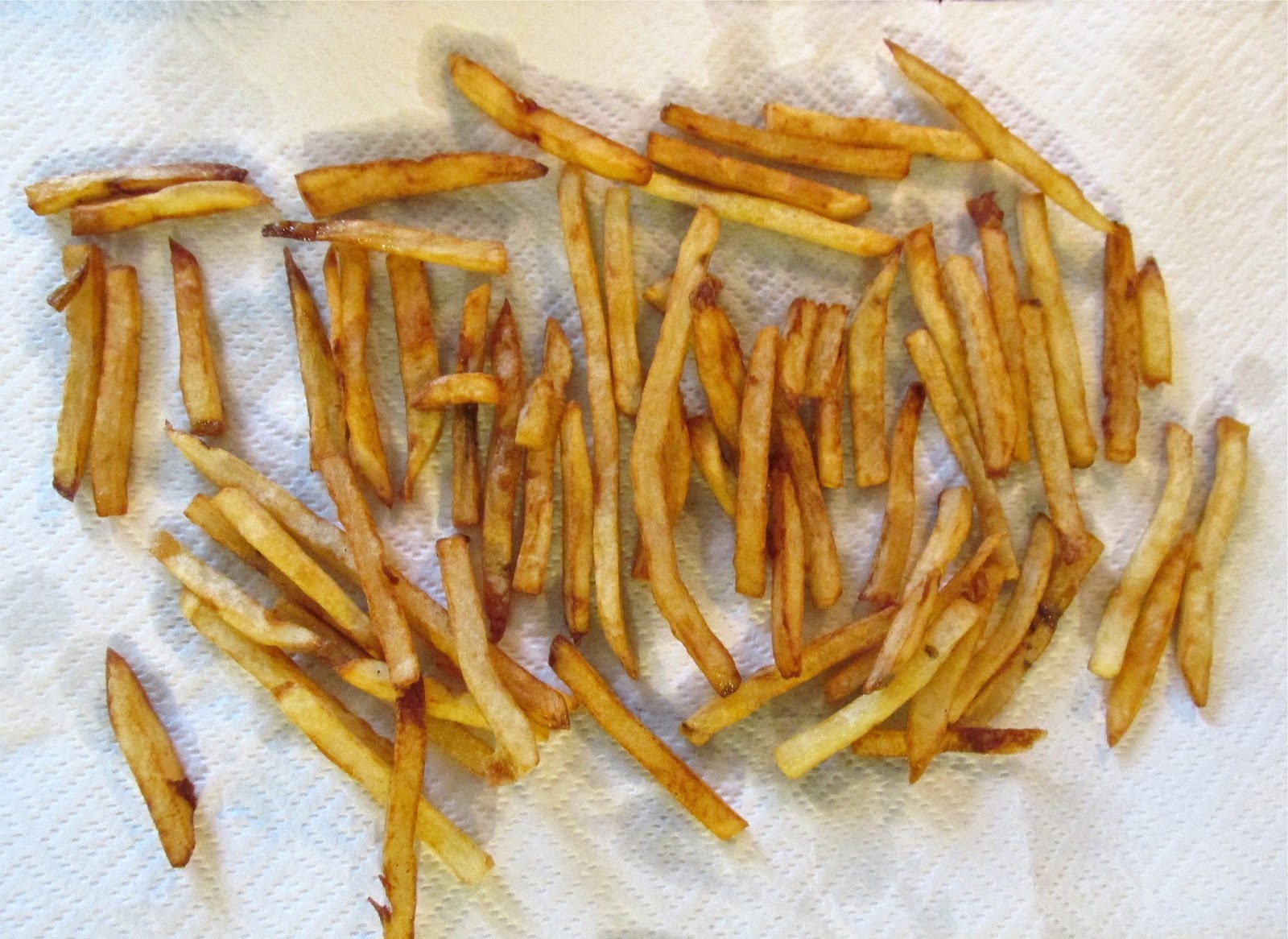 Frenchy Fuqua Fries with Smoked Gouda Dip | Stiller Nation Snacks N'at