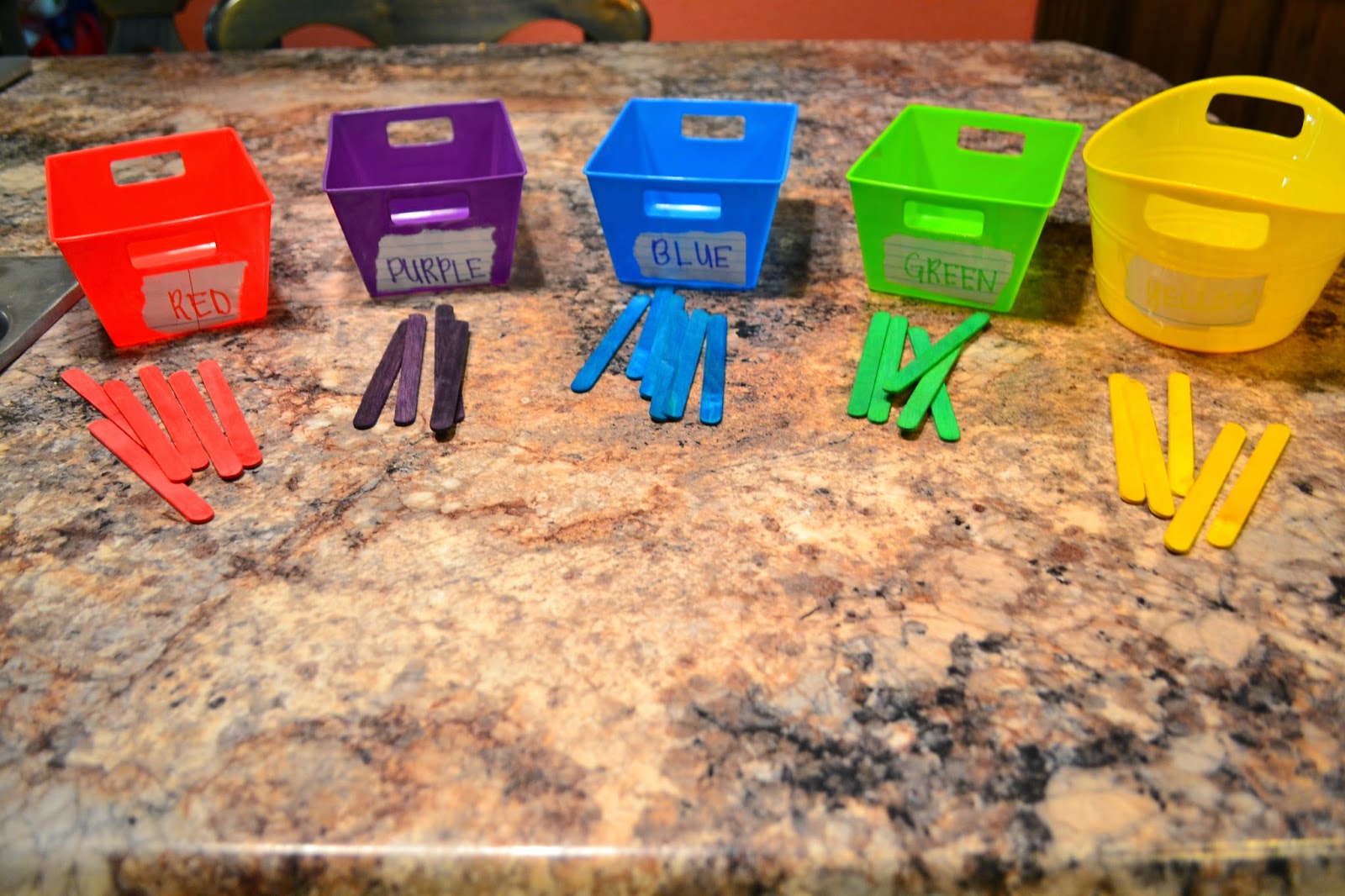 Crystal Rose: Guest Post // A fun way to learn colors