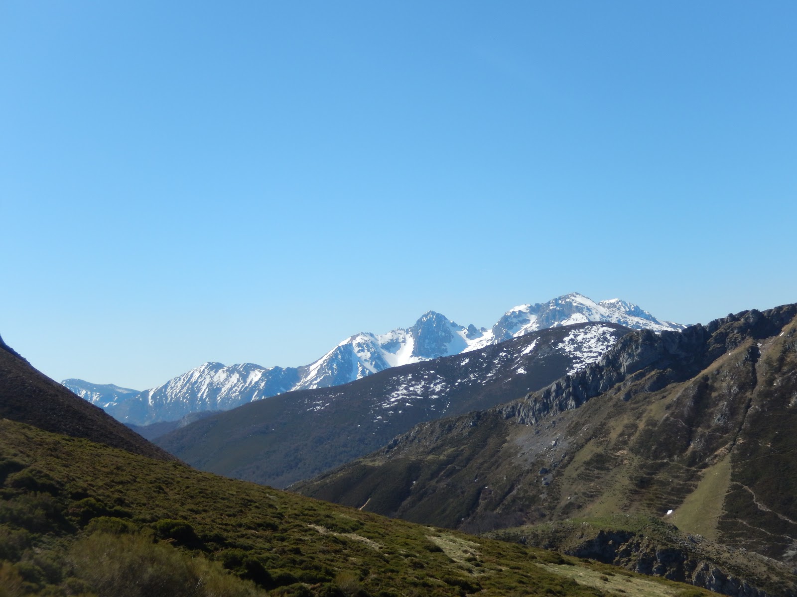 Camudando'l camín: Altu Ventaniella (Ponga) - Les Pandes - Pileñes ...