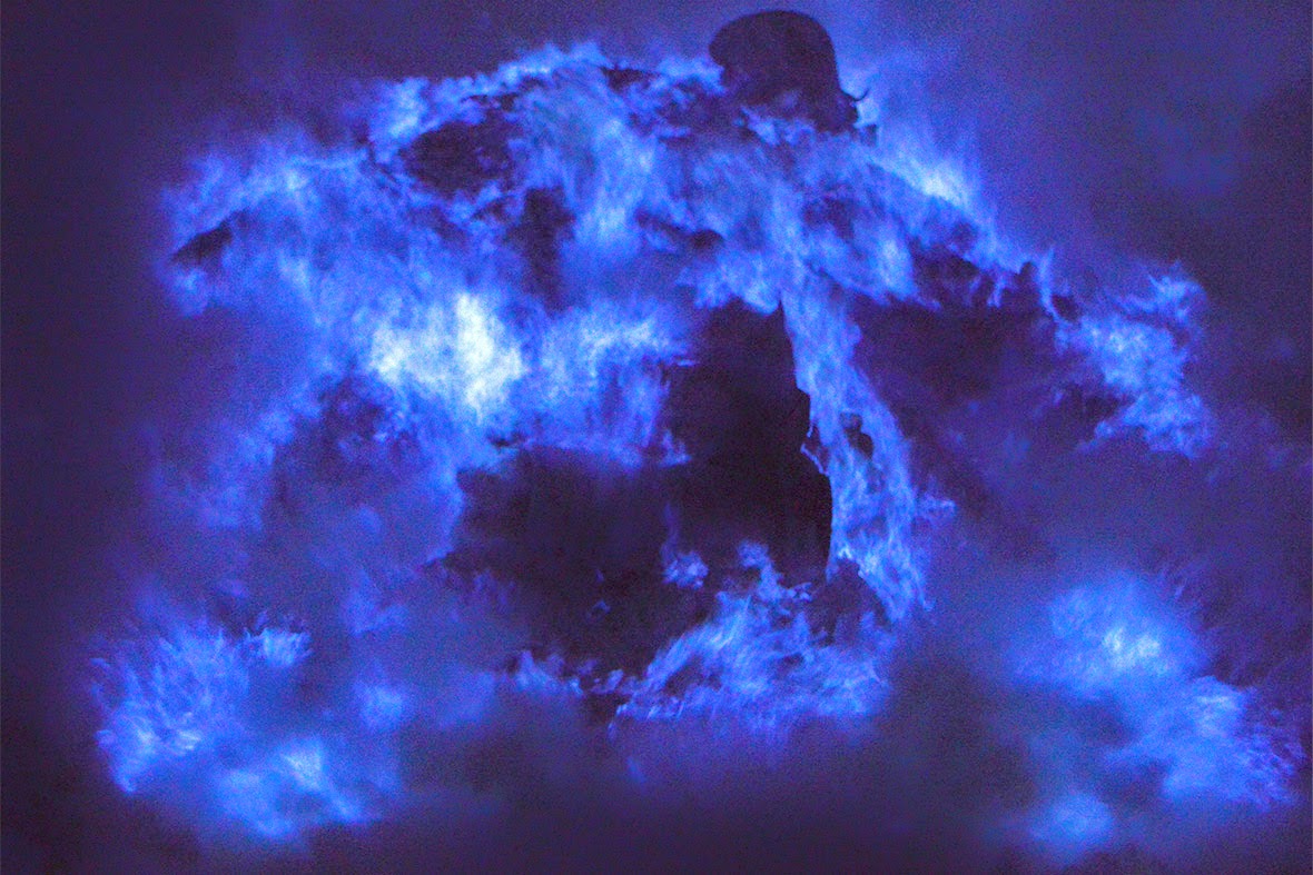 Perburuan Blue Fire Kawah Ijen ~ Serius Tapi Santai