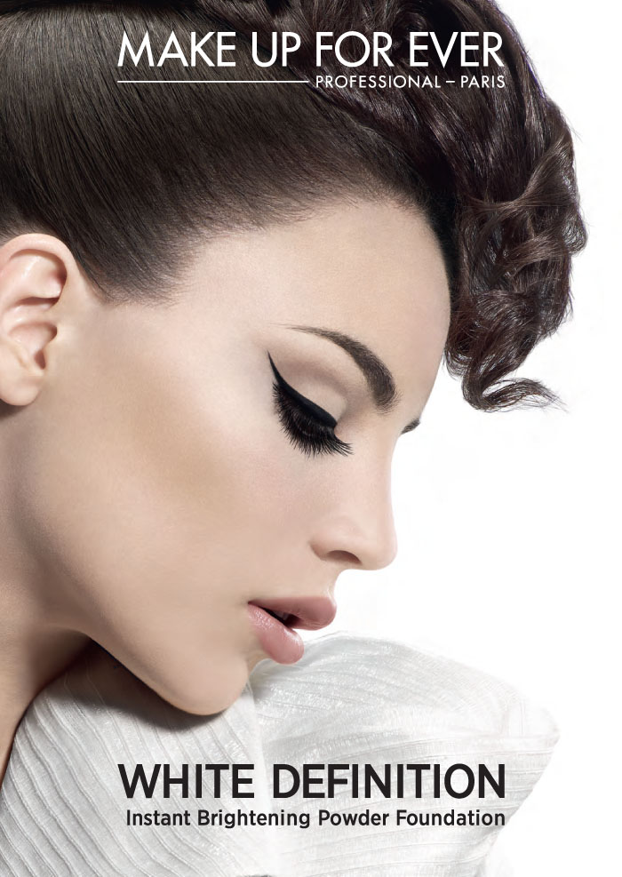 MAKE UP FOR EVER White Definition Instant Brightening Powder Foundation ...