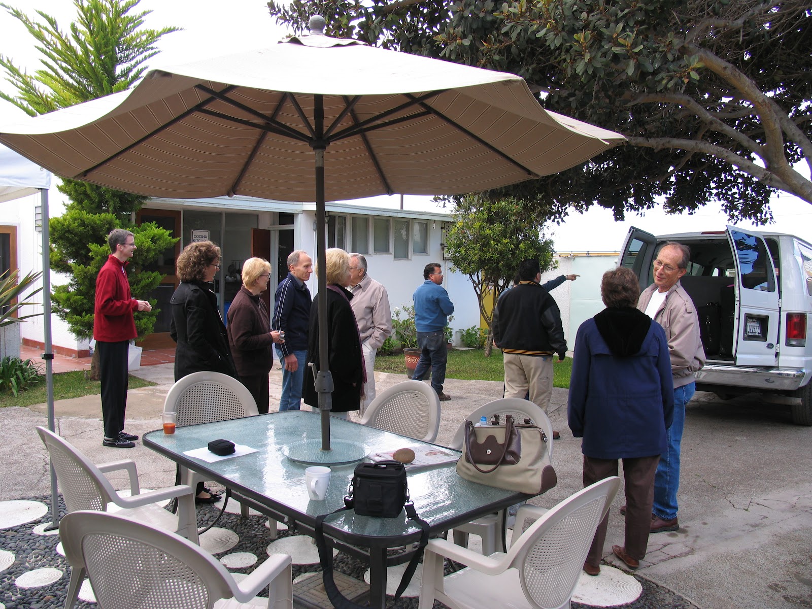 The Life and Times of Ken Schrock: Clinica Nutricion y Vida