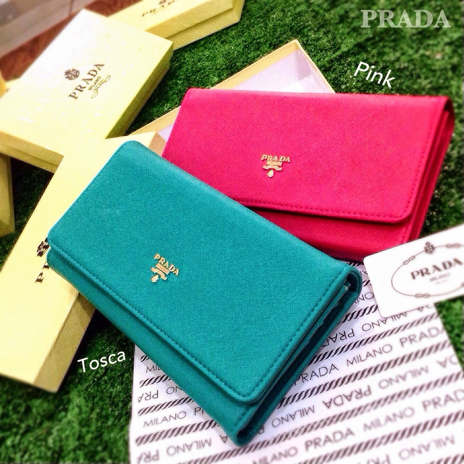 Sarae Butik: Dompet Flip Prada