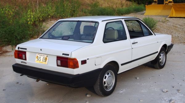 5k: 1989 VW Fox; 10k original miles - Survivor - DailyTurismo