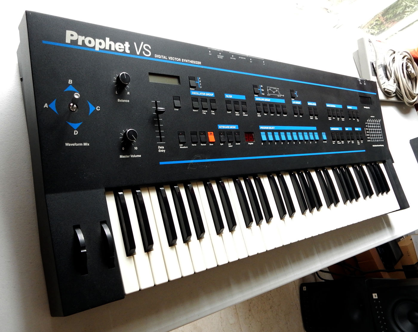 MATRIXSYNTH: Sequential Circuits Prophet VS Vector Synthesizer SN 0341 with RAM Cart