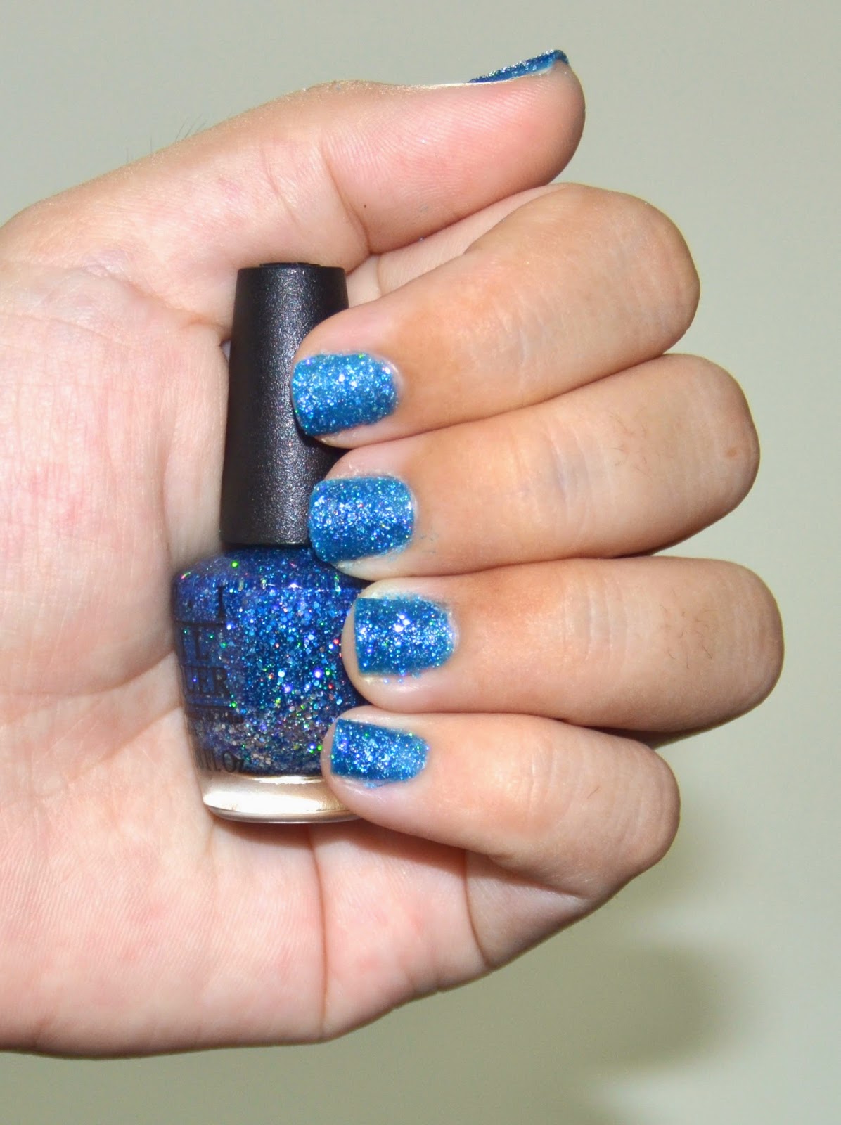 Makeup & Hairdo Addicted: O.P.I (Mariah Carey Liquid Sand Nail Polish)