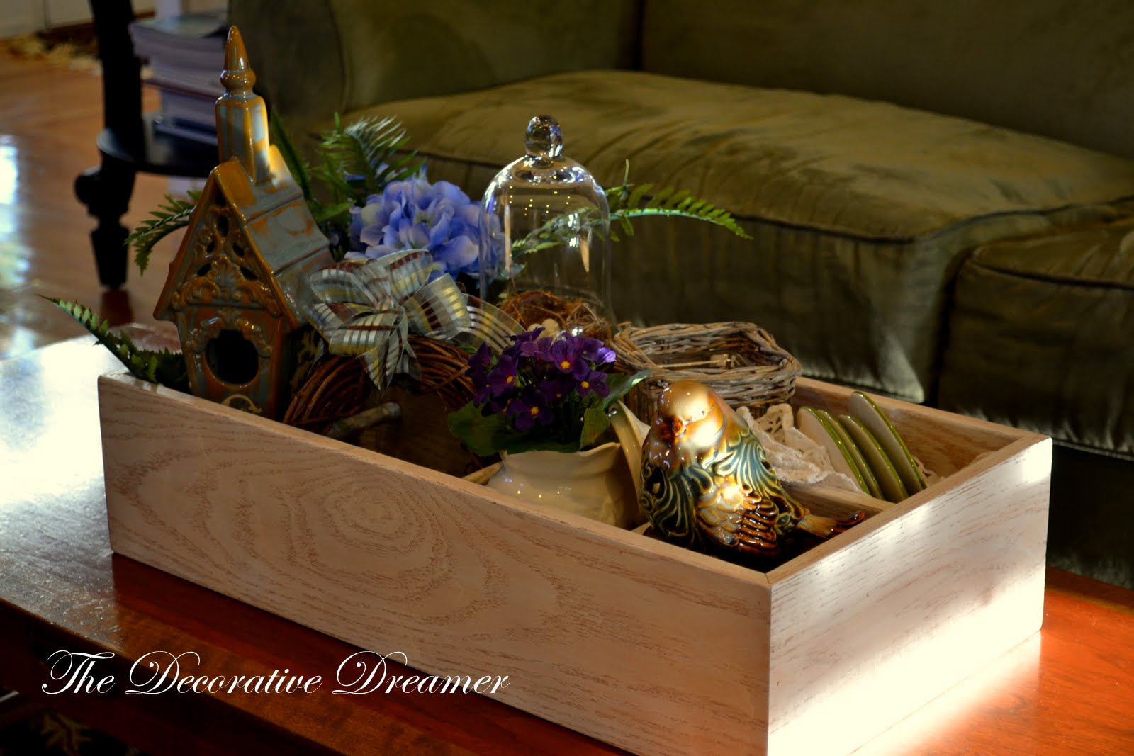 The Decorative Dreamer: Spring in a Box?
