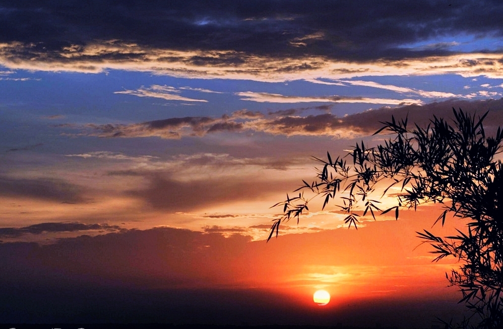 Bắc Kạn: Hoàng hôn trên biển