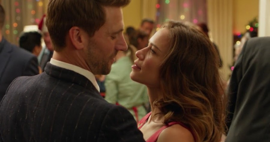 Snowed Inn Christmas (2017) – Cute and Witty Lifetime Romance | Finding ...