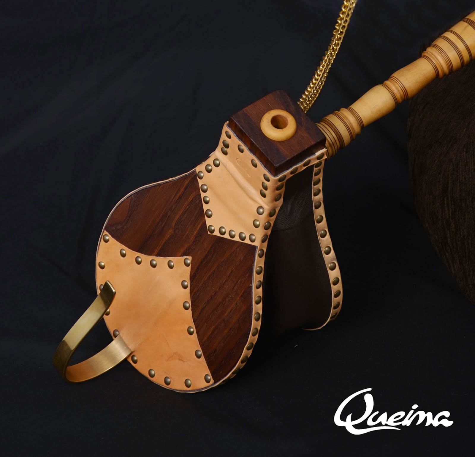 Instrumentos tradicionais: - Gaita de Estás