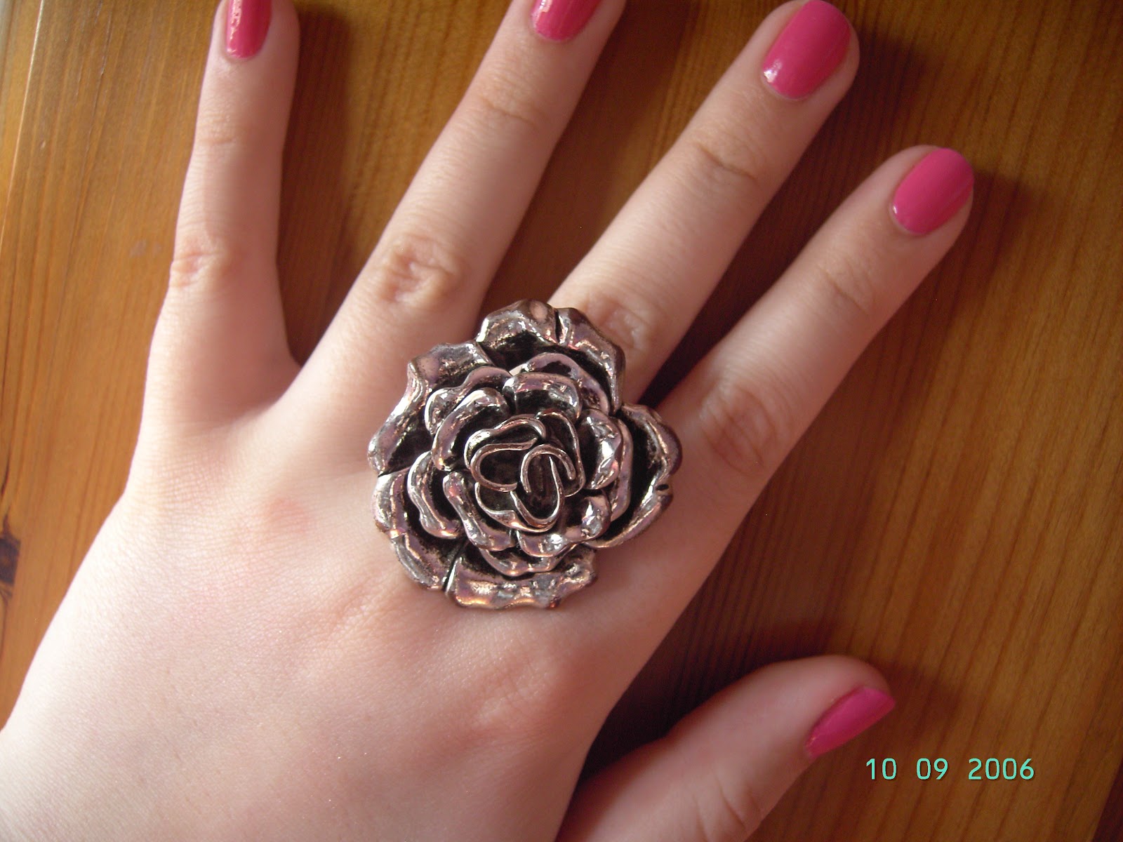 Laurenlovesmakeup'xoxo: Pretty, Chunky Rings For Summer!