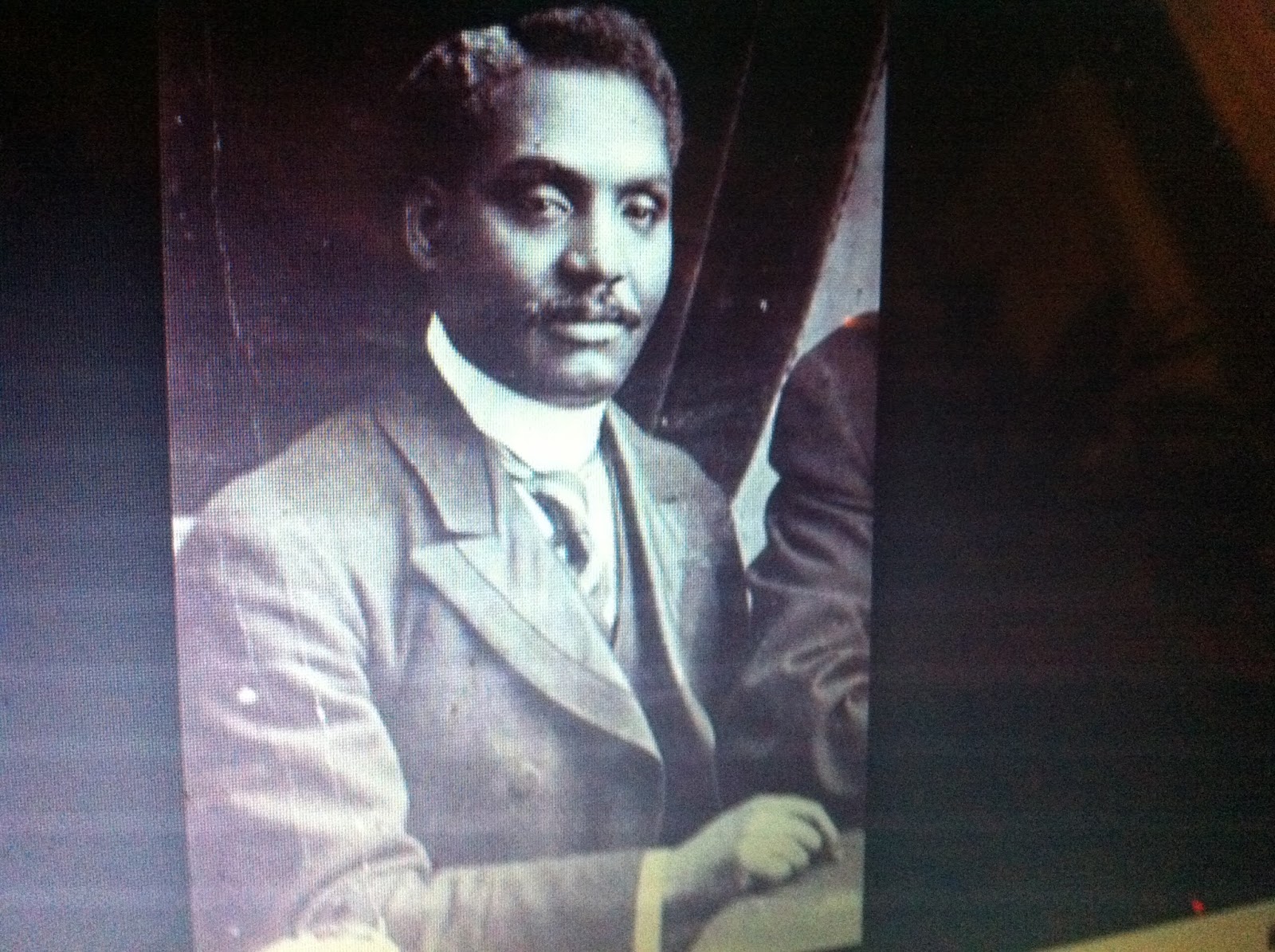 THE BLACK SOCIAL HISTORY:: BLACK SOCIAL HISTORY : AFRO-TRINIDADIAN " Dr ...
