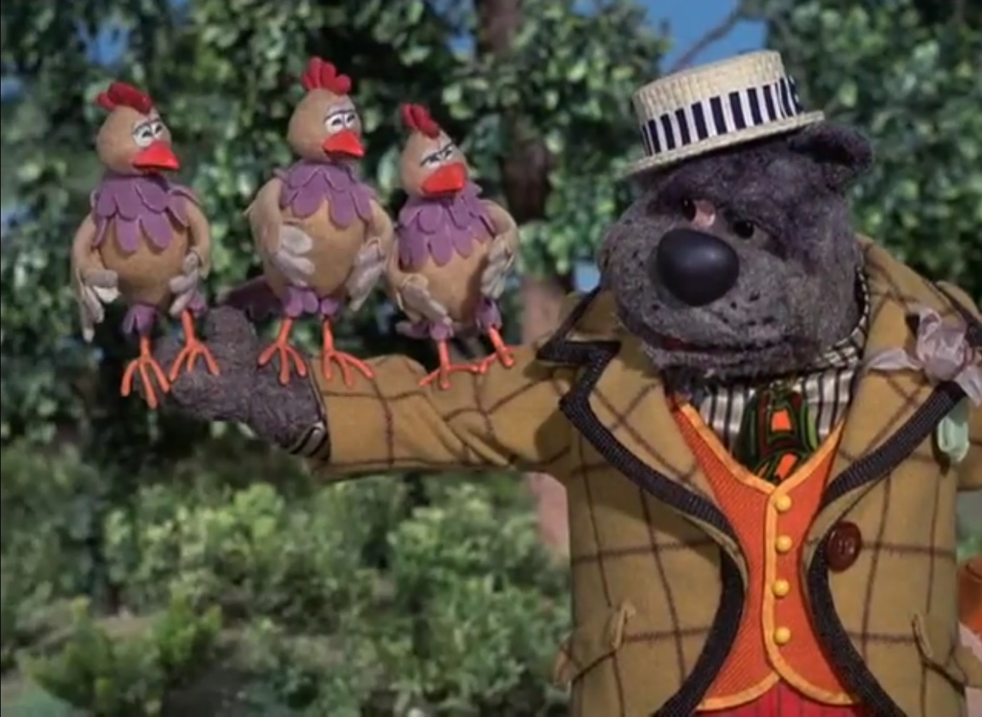 Holiday Film Reviews: The Easter Bunny Is Coming To Town