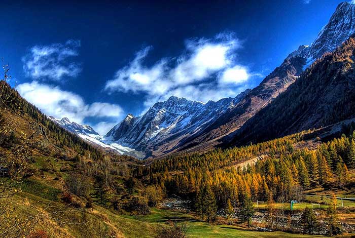 Top 10 Most Beautiful Valleys in the World - TenBuzzfeed