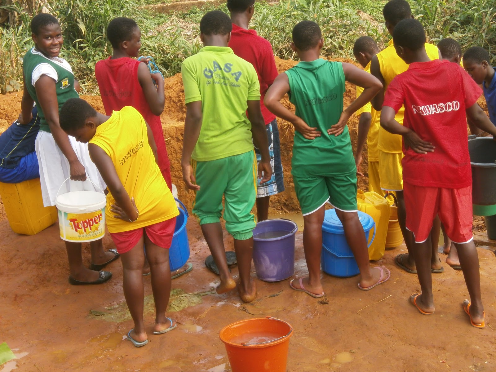 Gh Entertainment: Water Challenges Facing Nkwatia Senior High School ...