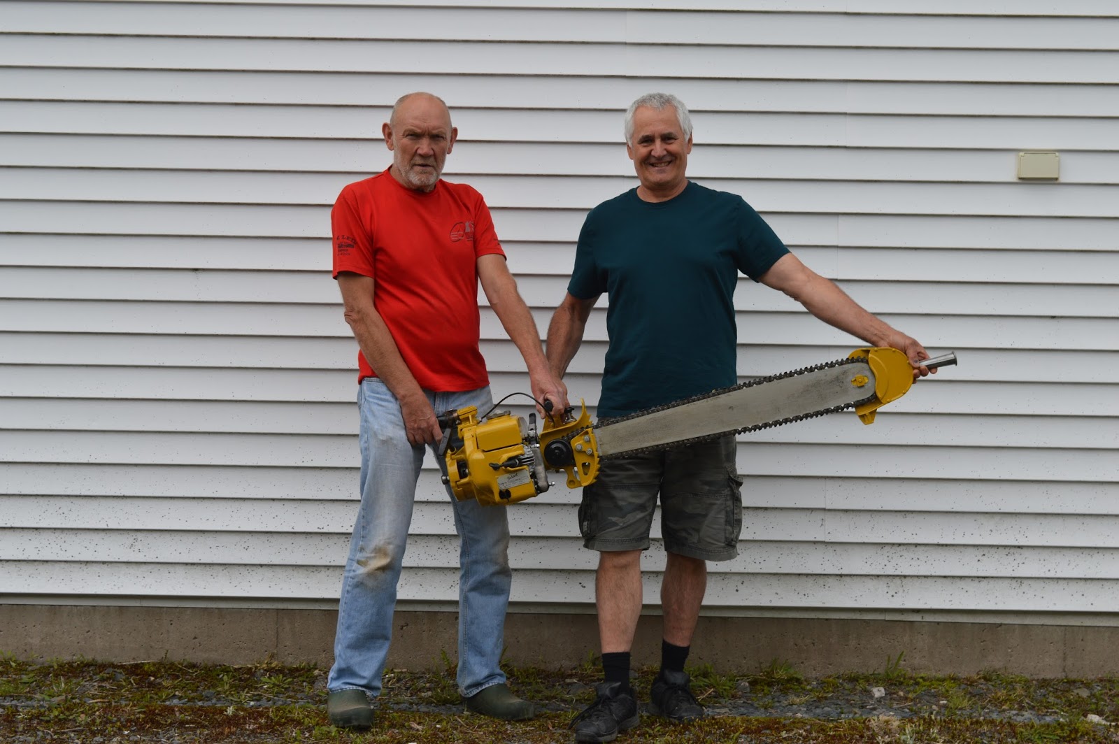 VINTAGE CHAINSAW COLLECTION: SHOWS AND ARTICLES.