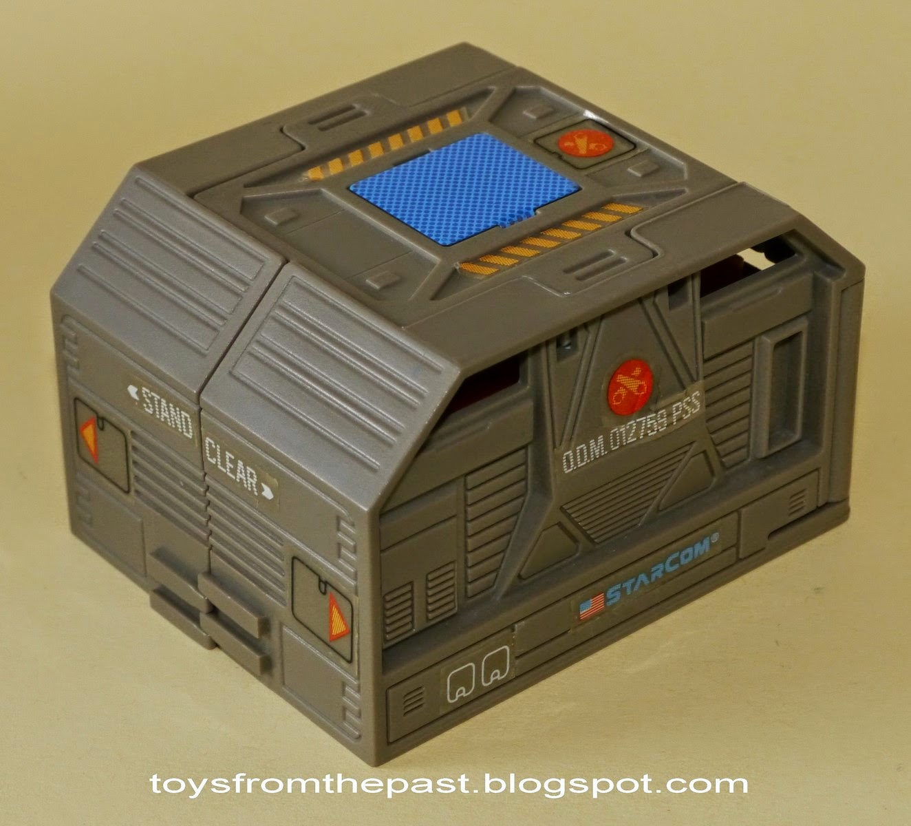 Toys from the Past: #558 STARCOM - SHADOW BANDIT and LASER ARTILLERY (1988)