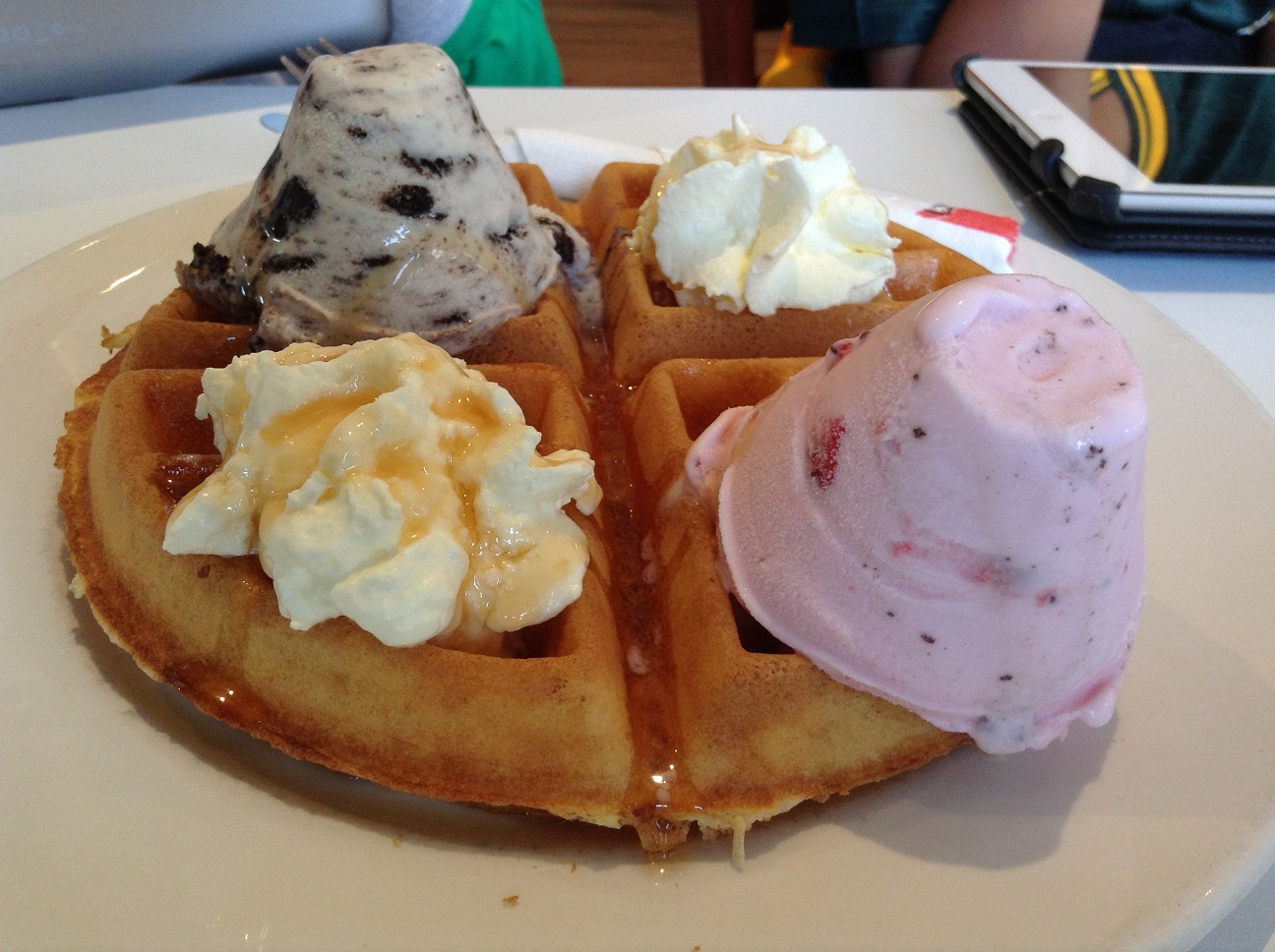 umiyumi2 : our life in perth, WA: Half Price Waffle Tuesdays @ Gelare