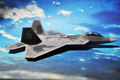 Toy Construct: The F-22 Raptor