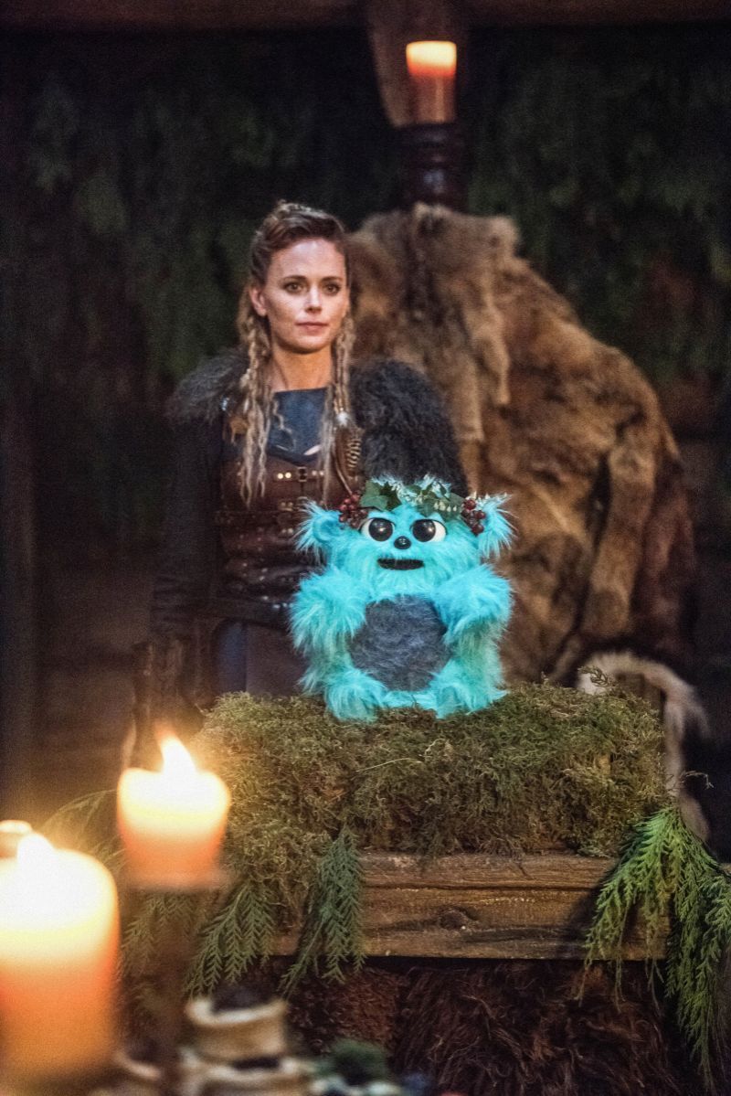 Doux Reviews: Legends of Tomorrow: Beebo the God of War