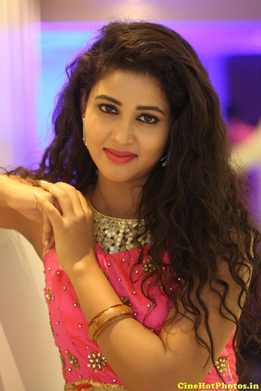 Tollywood Actress Pavani Reddy Cute Stils