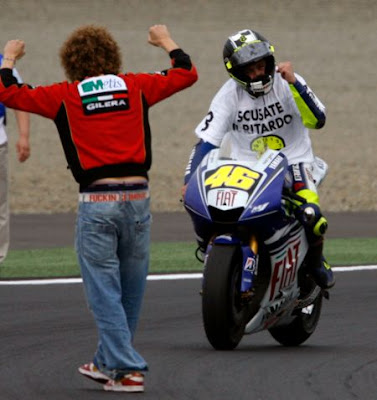 World Sports Center: MotoGP News Grief: Marco Simoncelli Was Died..