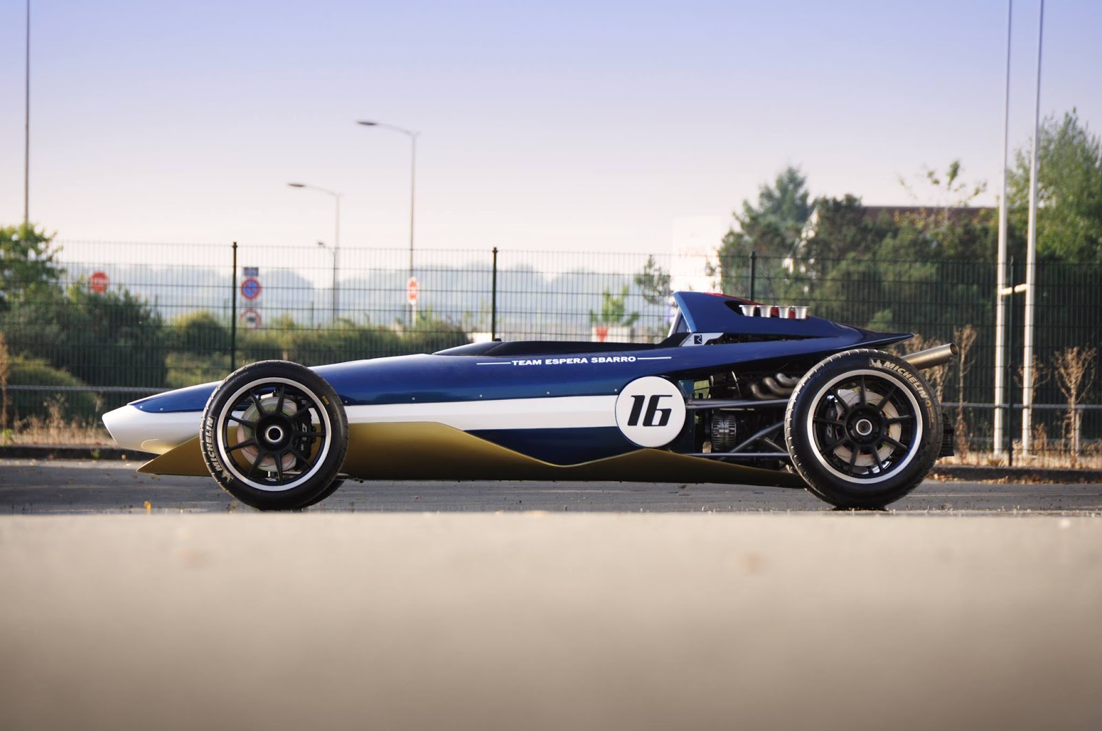 RUSH - RocketGarage - Cafe Racer Magazine