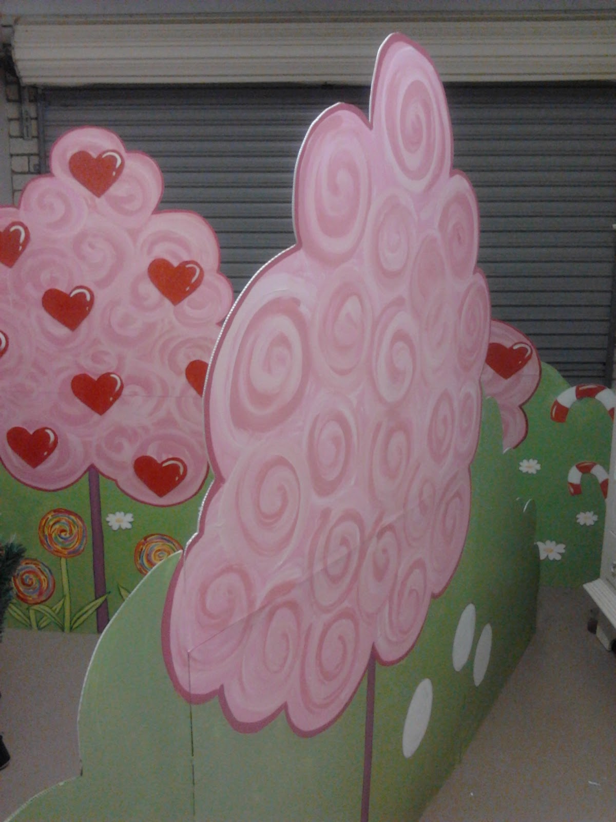 Hank & Petal : Candy Land stage prop, part 2