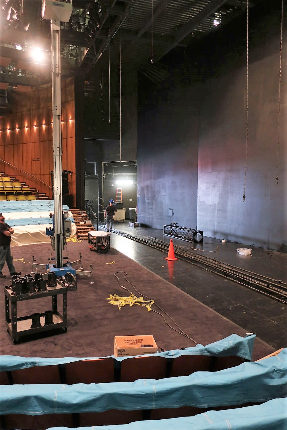 Los Angeles Theatres: Mark Taper Forum