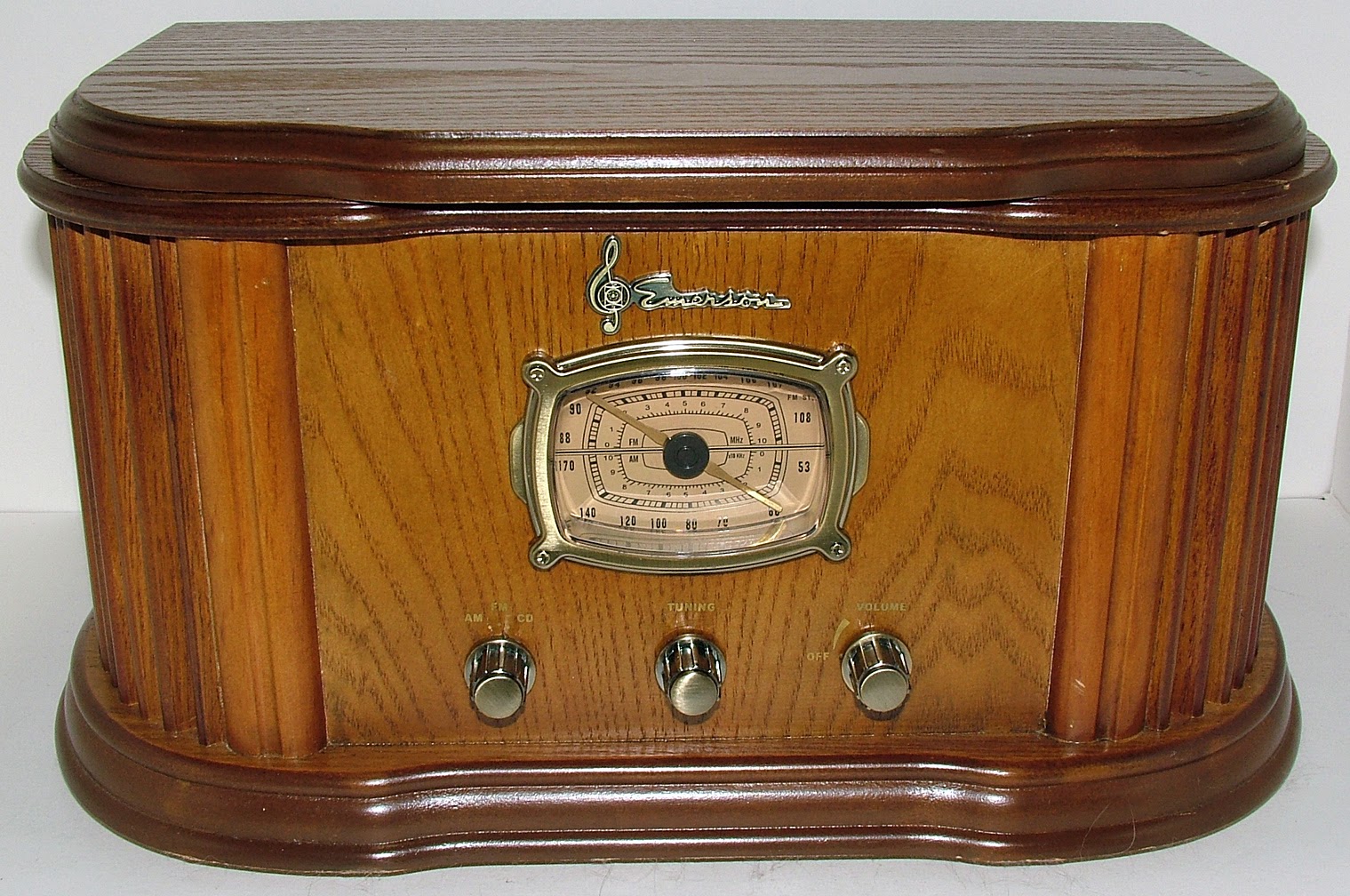 The Robb Collections: "New" "Executive" stereo. "Antique" CD Player ...