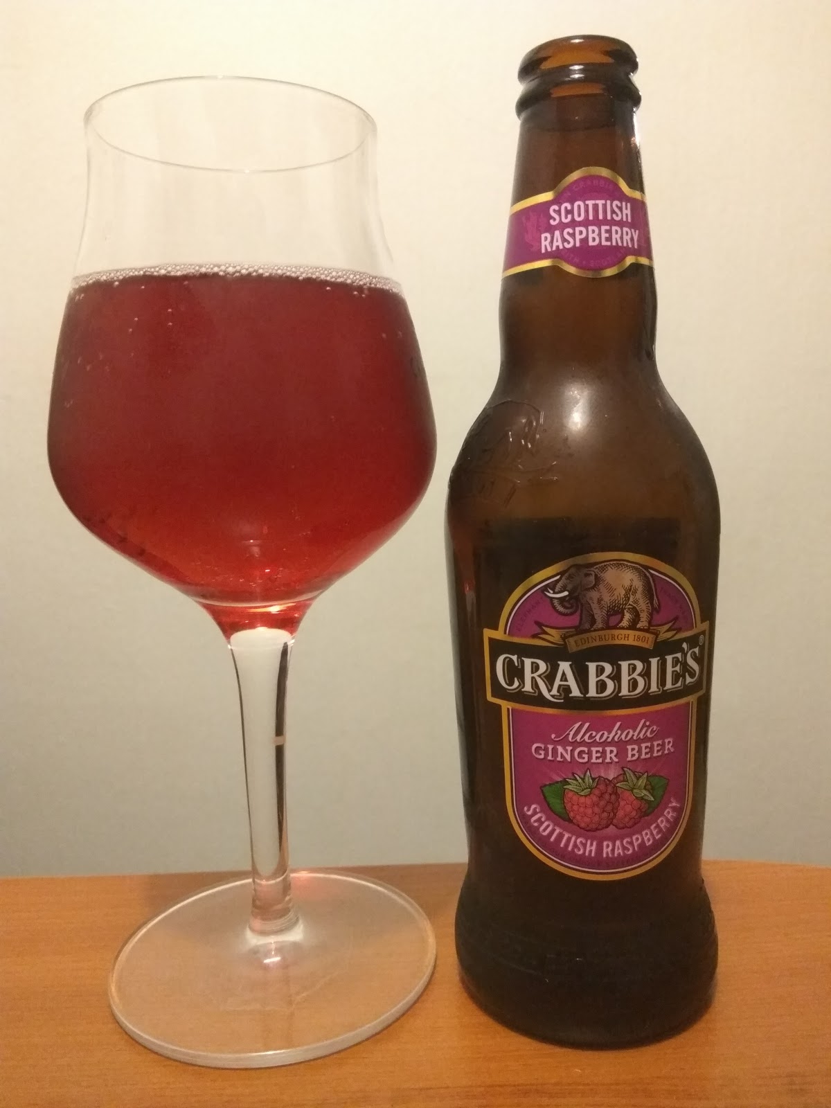 Sörvadászat: Crabbie's Raspberry/Scottish Raspberry Alcoholic Ginger Beer