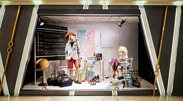 mylifestylenews: Harvey Nichols @ "The 'Dolls" Window Display