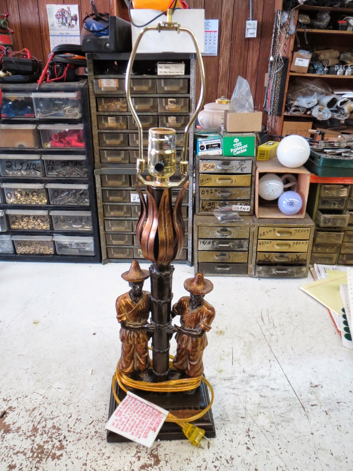 Lamp Parts and Repair | Lamp Doctor: Statue Table Lamp - Broken Socket Key