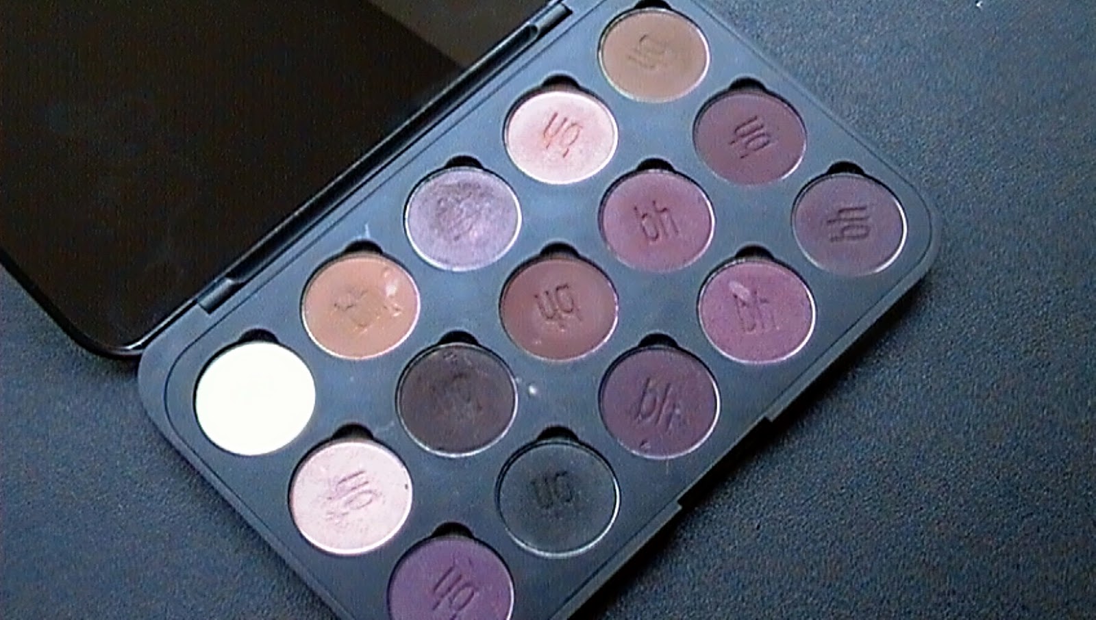 Eyeshadow Tutorial: BH Cosmetics Eyeshadow Pro 15 Colors Customized ...