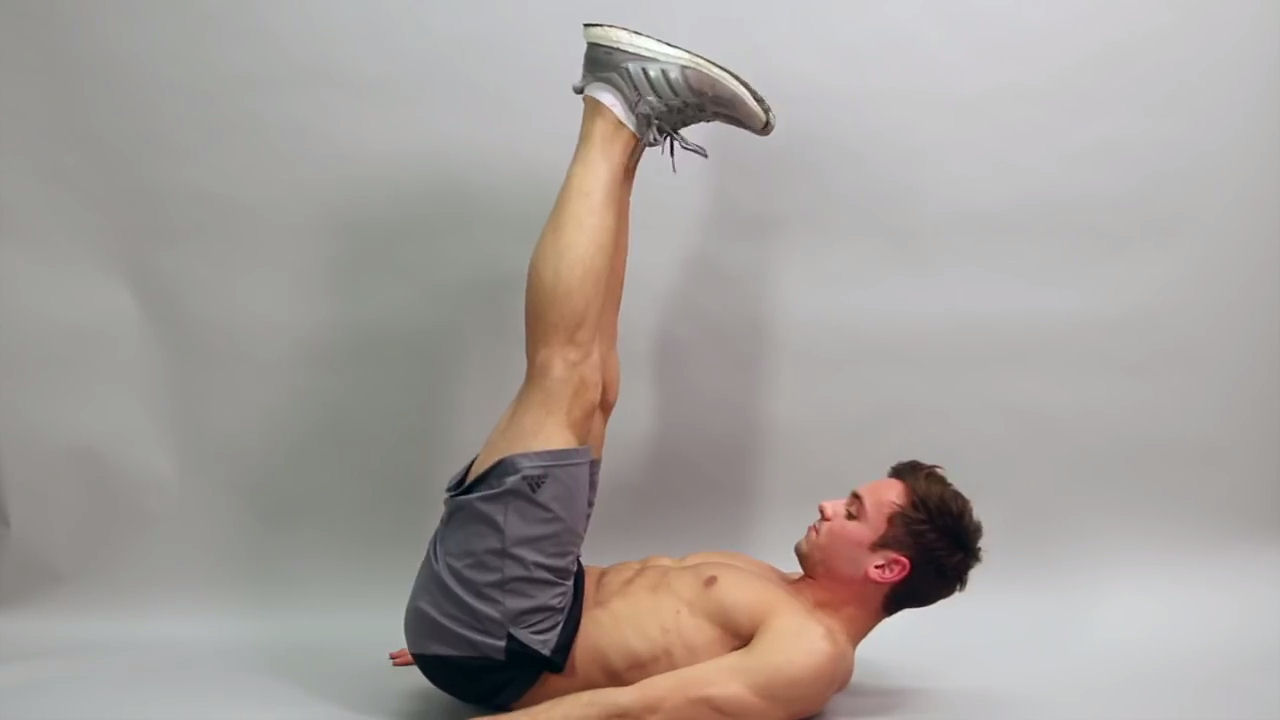 Happy Birthday, Tom Daley! ~ DC's Men of the Moment