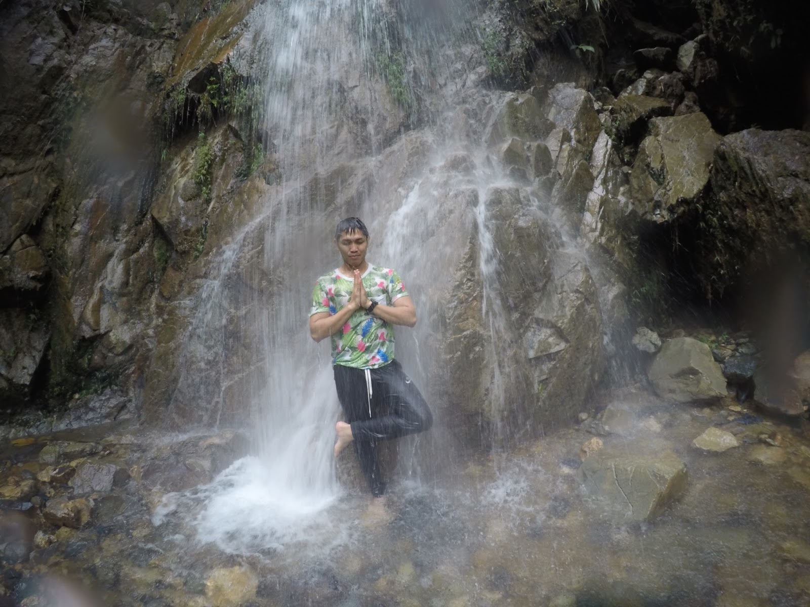 Wisata Indonesia Bagus: Curug Ciburial