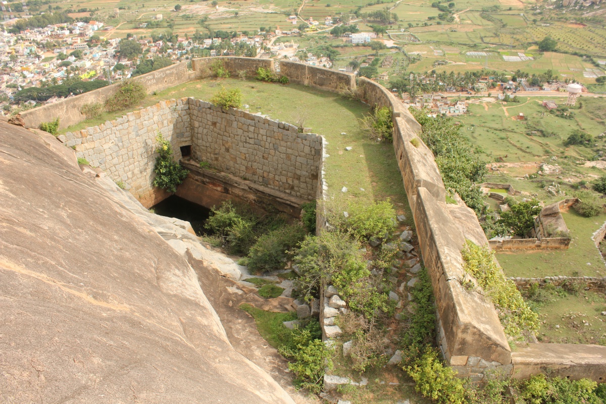 Journeys across Karnataka: Gudibande Fort